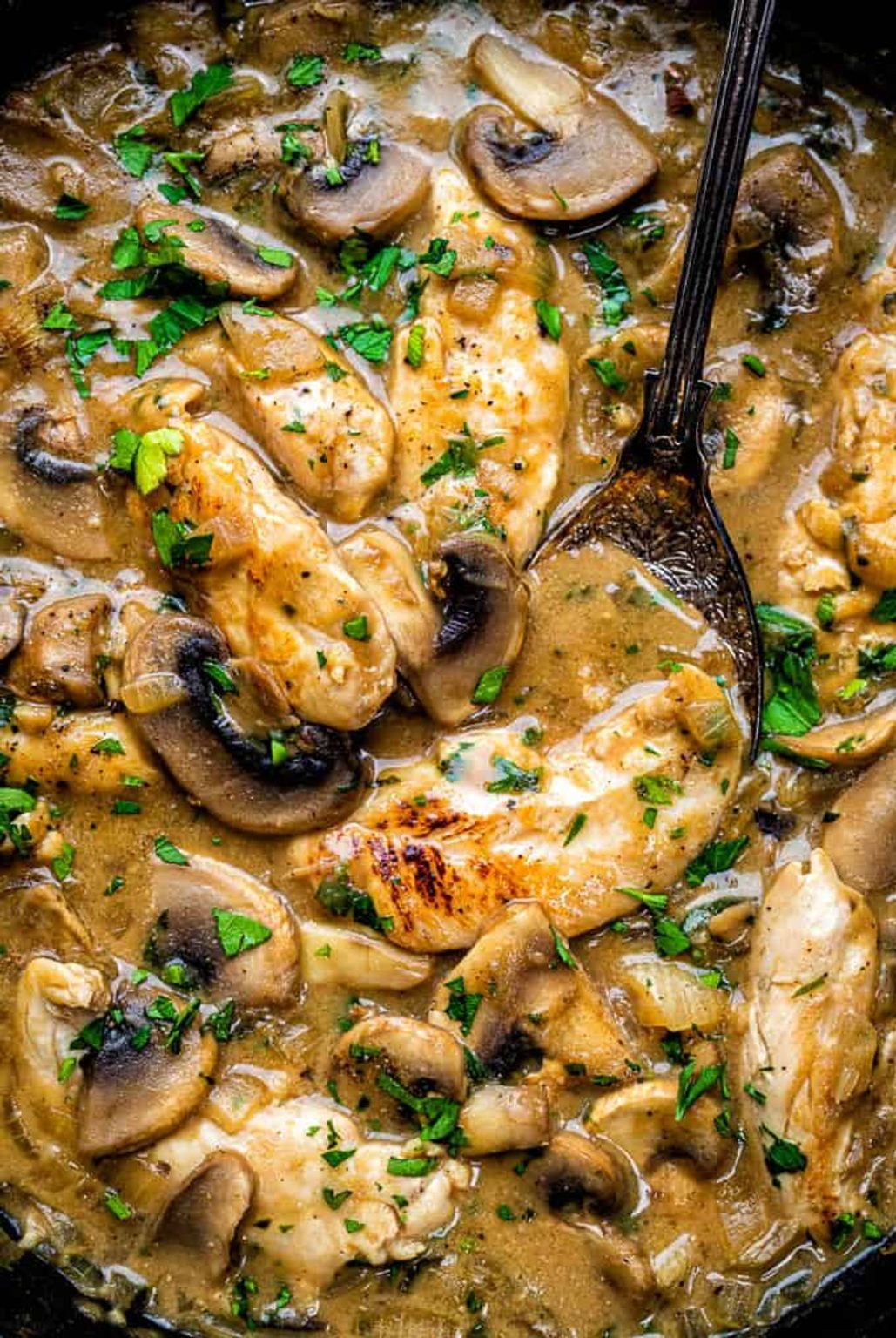 Get Your Taste Buds Dancing with 31 Chicken Dinner Recipes!