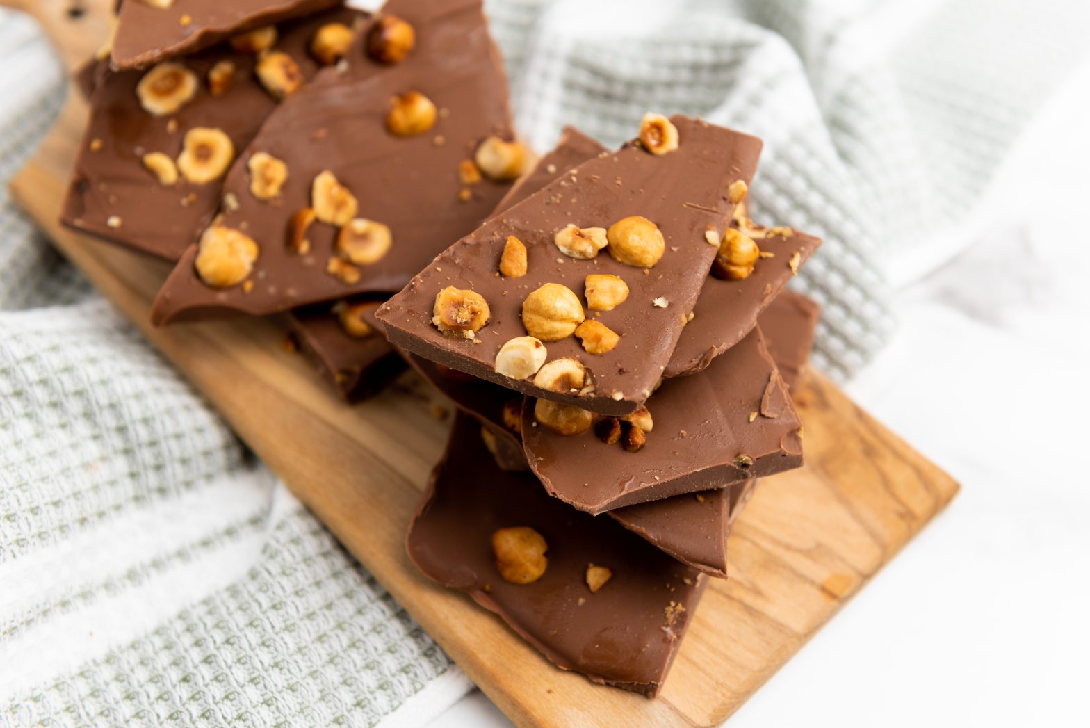 Simple & Delicious Chocolate Hazelnut Bark Recipe