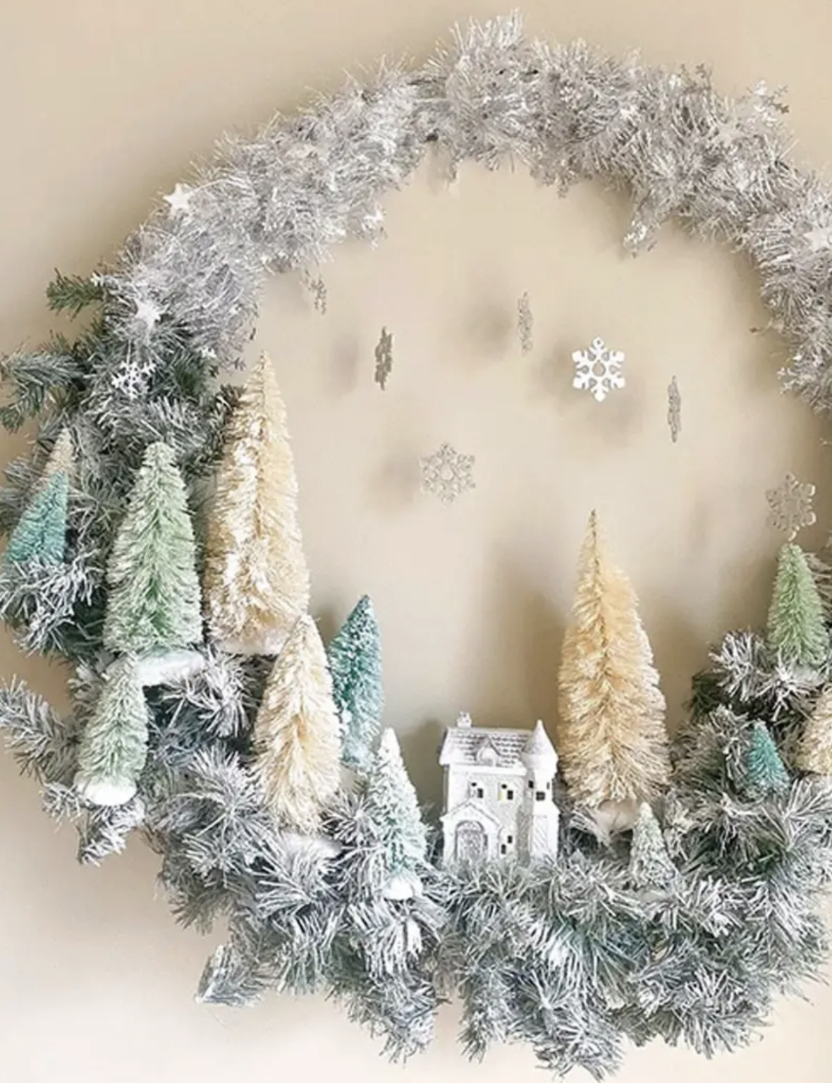 Welcome Guests with These Gorgeous Dollar Tree Wreath Ideas!