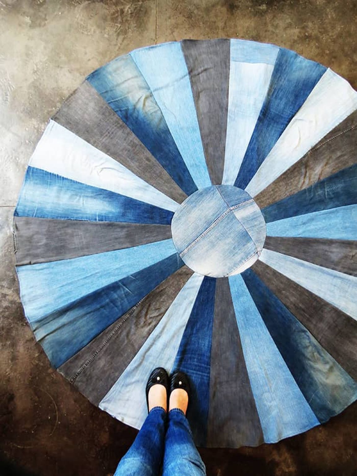 From Trash to Treasure: 27 Upcycled Denim DIYs to Try Today