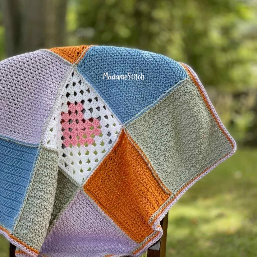 18 Free Dog Blanket Crochet Patterns