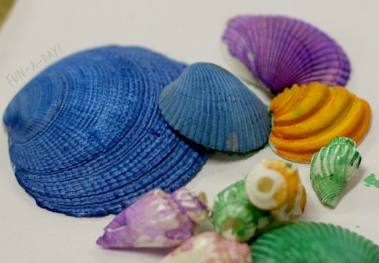 13 Easy Seashell Crafts for Kids to Preserve Those Summer Memories Forever!
