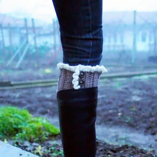 Boot Cuff Crochet Patterns {Add some feminine flair to your winter ...