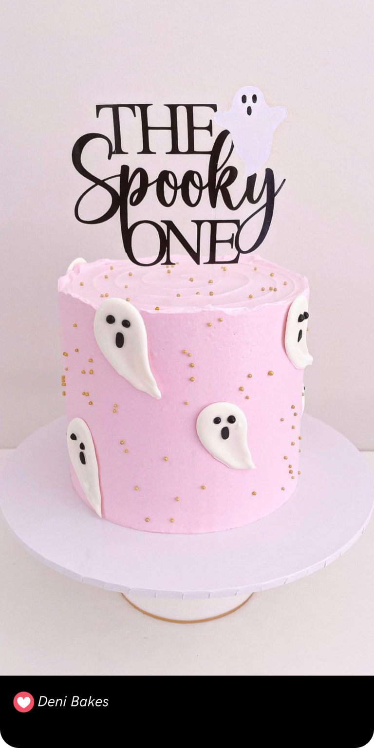 10 Adorable Halloween 1st Birthday Cake Ideas for Your Spooky One ...