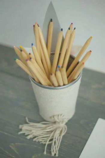 How to Transform a Boring Mesh Pencil Pot into a Magical Unicorn