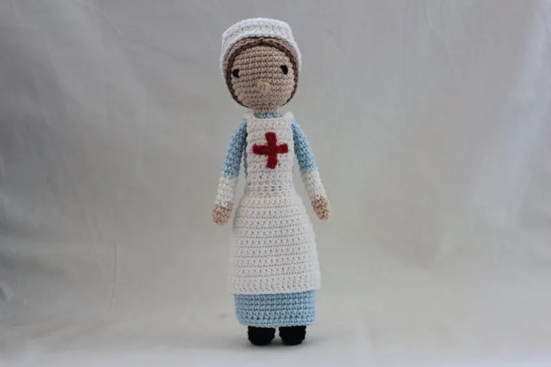 Crochet a Gift to Say Thank You to Our Frontline Medical Heroes